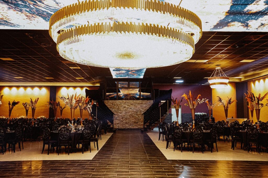 ELIT EVENT SAAL II - elit-event.com